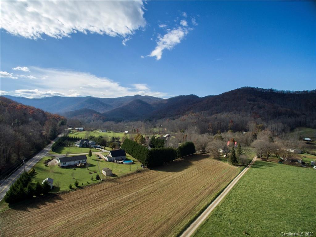 Candler NC Listing ID Car3647142